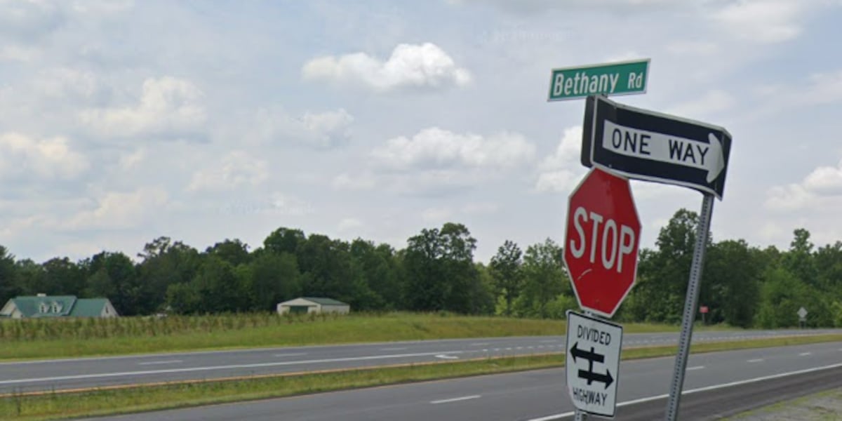 Woman dies after being ejected during crash in Warren County Woman dies after being ejected during crash in Warren County